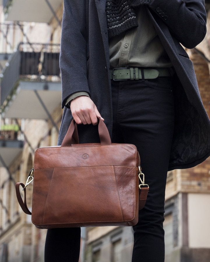 A bag is never just a bag! – Hanley & Co.